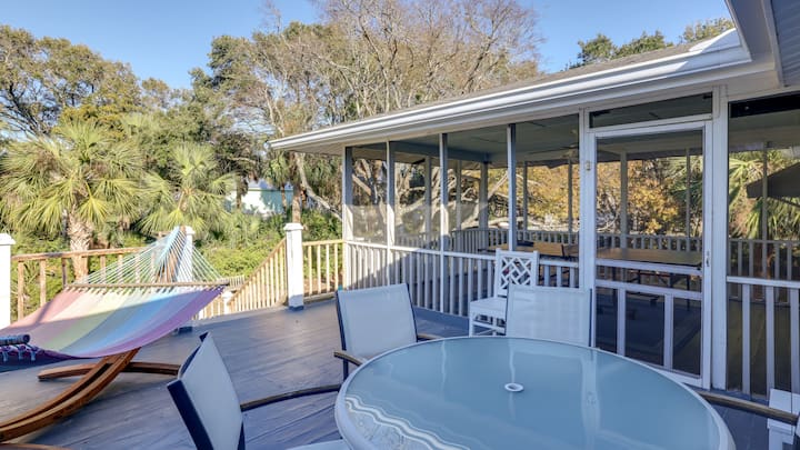 Beachside 3br Getaway - Cozy & Steps To Ocean - Tybee Island