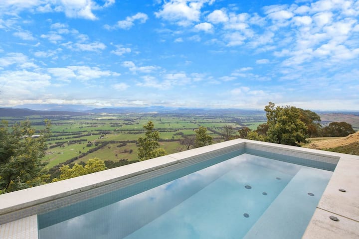 Eyrie, Beechworth - Beechworth