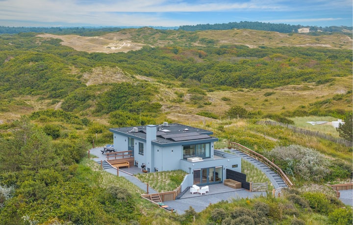 Stunning Home In Bergen Aan Zee - Bergen aan Zee