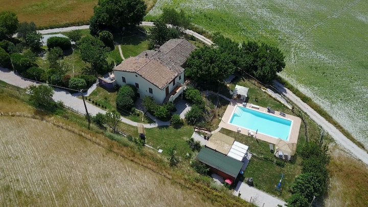 Ferienwohnung Palazzo In Arcevia - Pergola