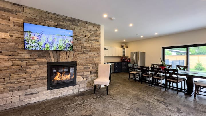 Turn Up The Heat - Newly Added Sauna! - Bayfield
