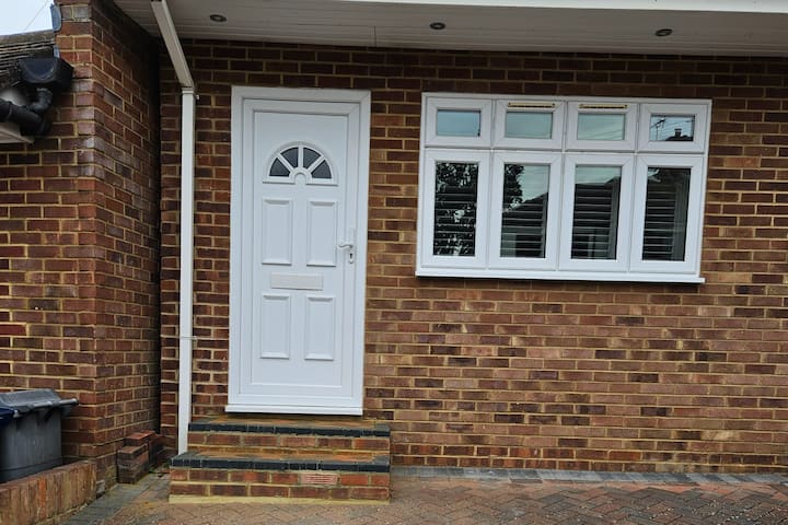 Cosy London Apartment With Great Views - Barnet