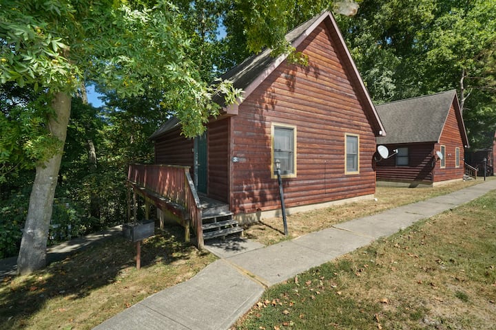 Cabins In Hocking - Retreat Cabin 3 - Logan, OH