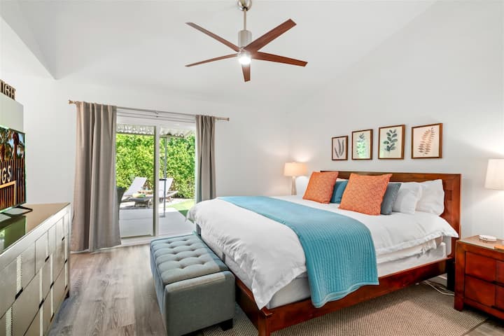 The Blue Door Bungalow - Your Private Palm Springs - Palm Springs, CA