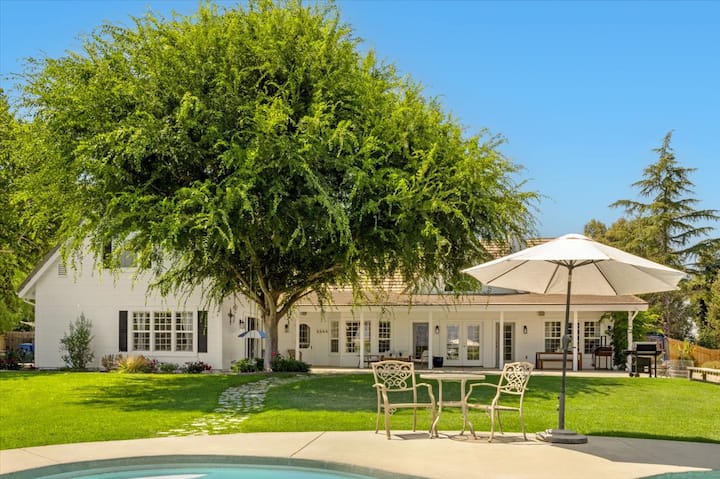 Heated Pool, Walk To Restaurants! - Los Alamos, CA