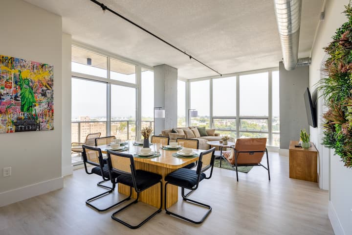 Modern Loft 15 Min From Nyc With City View & Pool - Jersey City, NJ