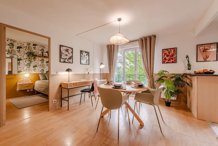 Disney 10 Min Lit Queen Size, Free Parking, Balcon - Magny-le-Hongre