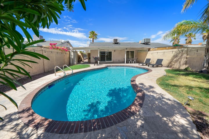 3br Pool House W/ Bbq Near Chinatown Vegas - Las Vegas Strip, NV