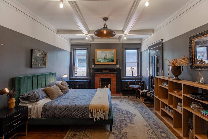 Ivy House | Kansas City - Kansas City