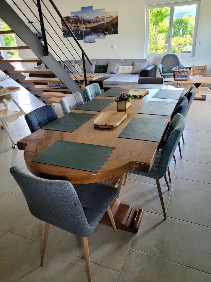 Property Offers A Peaceful And Relaxing Setting - Thann