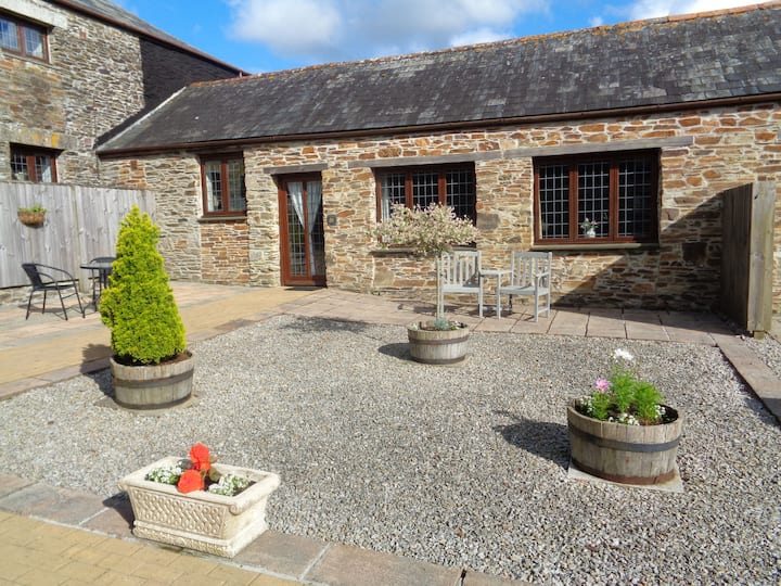 The Byre - 1 Bedroom With Sofa Bed In Lounge 2+2 - Liskeard