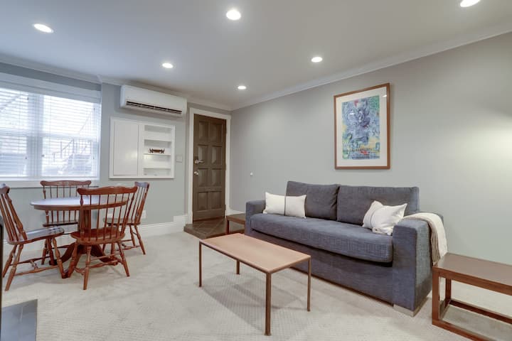Sojourn's 1 Br Four Blocks To The National Mall - Washington