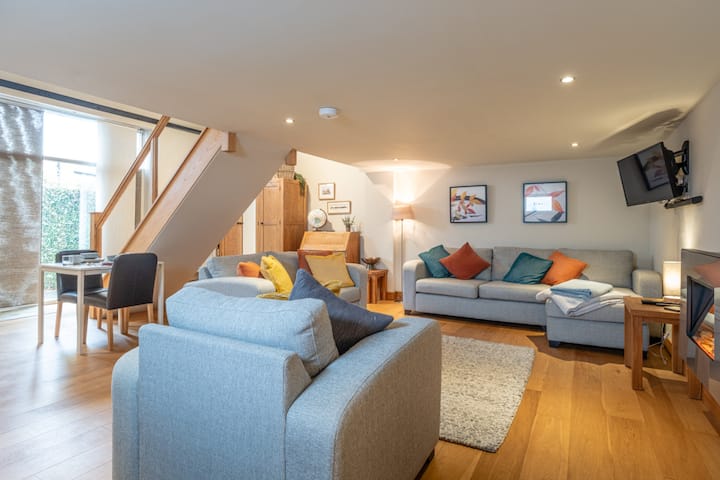 The Coach House - Cosy Retreat In Warwickshire - Stratford-upon-Avon