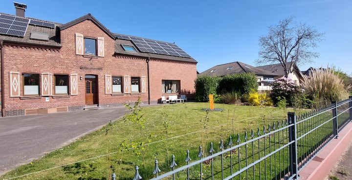 Fewo Haus Cäcilia - Kerpen