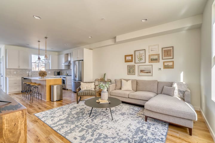 Modern Townhome | 3br/2.5ba | Near Mt. Tabor - 波特蘭