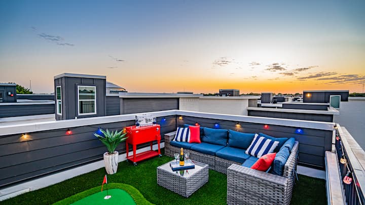 Luxe Rooftop | Easy Walk To At&t For Cowboys Game - Arlington, TX