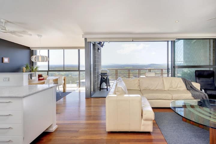 Family Villa, Ocean & Hinterland Views, Pool, Spa - Anna Bay