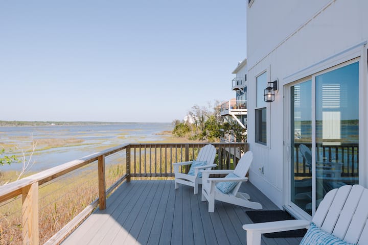 The Pointe With Panoramic Marsh Views! - Surf City, NC