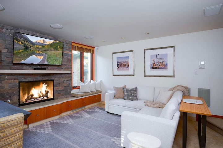 Tamarack Ski Townhome - Snowmass Village, CO