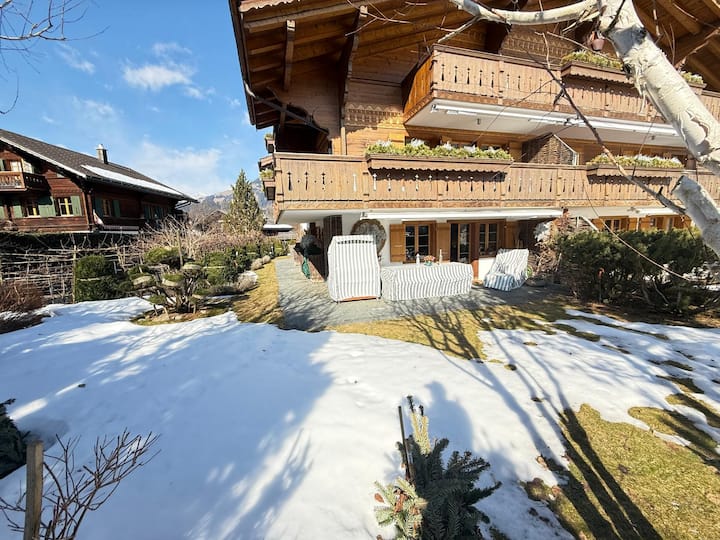 Warm And Spacious Chalet Surrounded By Greenery - Charmey