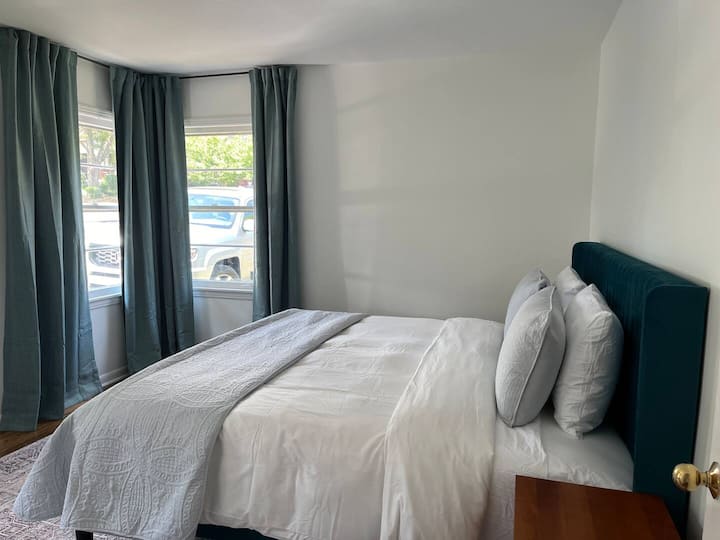 Blair Blvd Beauty Walk To Vandy - Nashville, TN