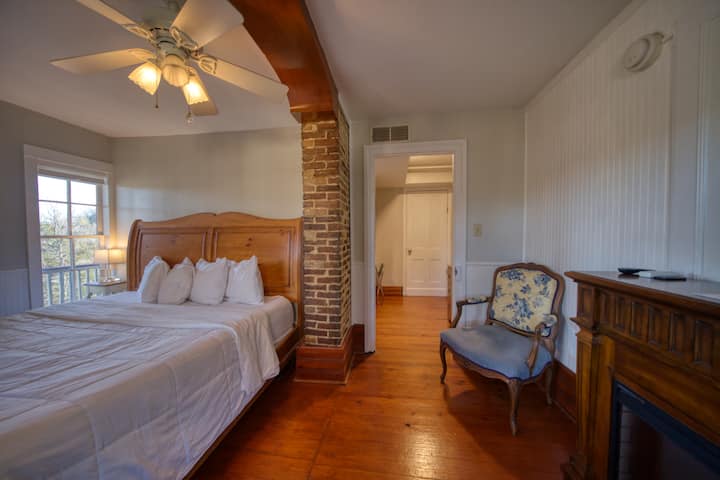 Downtown*secret Garden*piedmont - Eureka Springs, AR