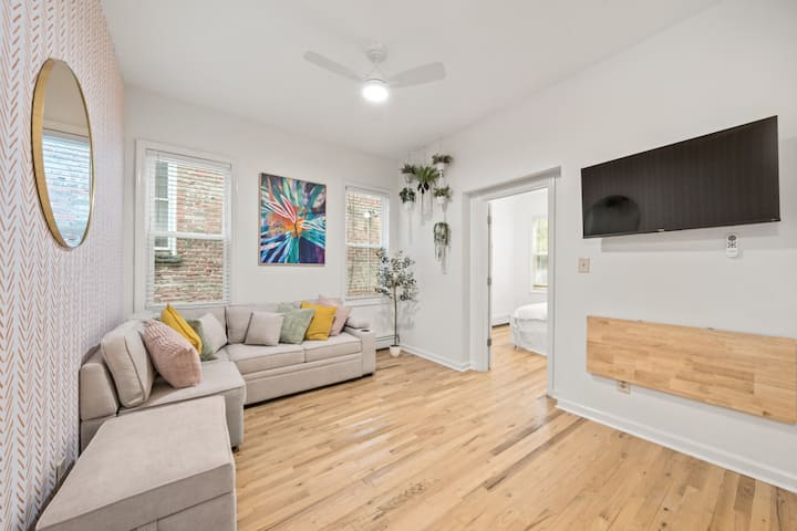 Boho Oasis | Close To Nyc | 1 Min Walk To Train - New York