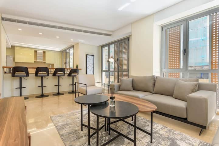 Rhythm 2- Bedroom Apartment At Kantari Beirut - Beirut