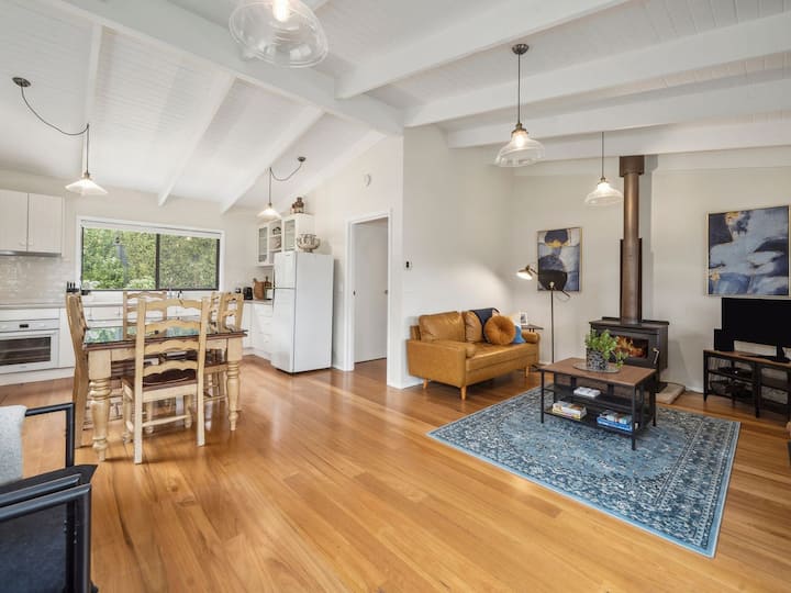 Amaroo Cottage - Blackheath, NSW, Australia