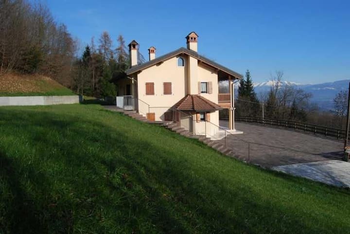 Das Haus Von Piero In San Gregorio Nelle Alpi - Feltre