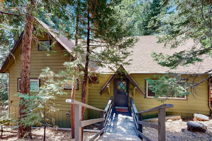 4br,  Mnt View W/ Bbq, Fire Pit, A/c & Lake Access - Lake Arrowhead, CA