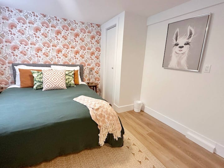 Cityscape Hideaway - Fredericton