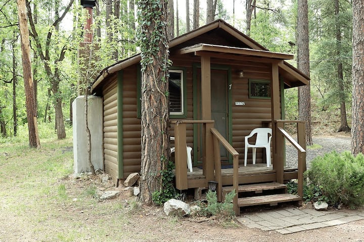 Cabin #7 - Rustic Studio With Fireplace - Christopher Creek, AZ