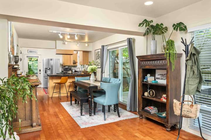 Sw Portland 4br/3ba | 2 King Suites | Perfect For - Portland, OR