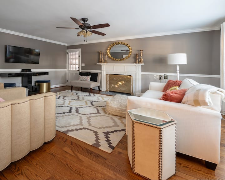 Fernwood Manor: Your Cozy Retreat - High Point, NC