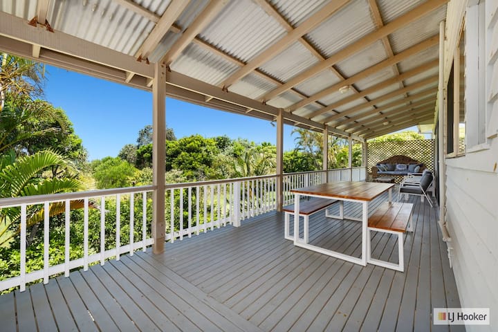 Classic Beach House On Surfside - Pet Friendly - ヘイスティングス・ポイント