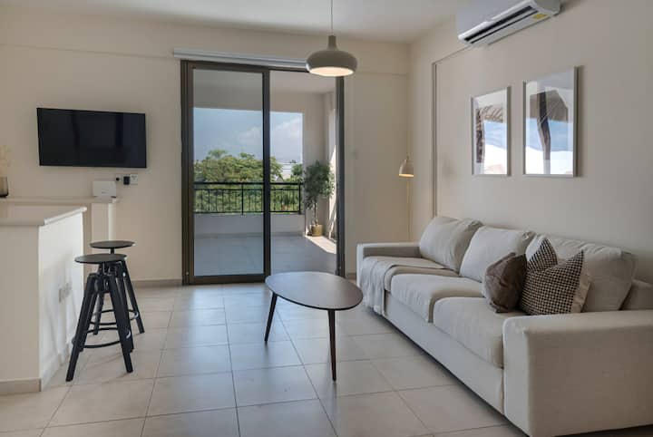 Phaedrus Living: Paphos Old Town Seaview Flat - Paphos
