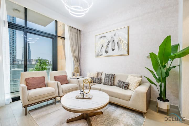 Inviting 2br In Azizi Riviera 39, Al Merkadh - Dubái