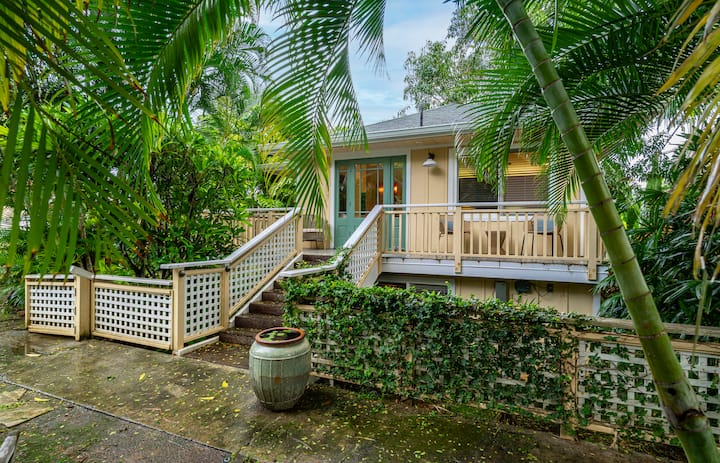 The Little Yellow Cottage In Lanikai Your Perfect - Kailua, HI
