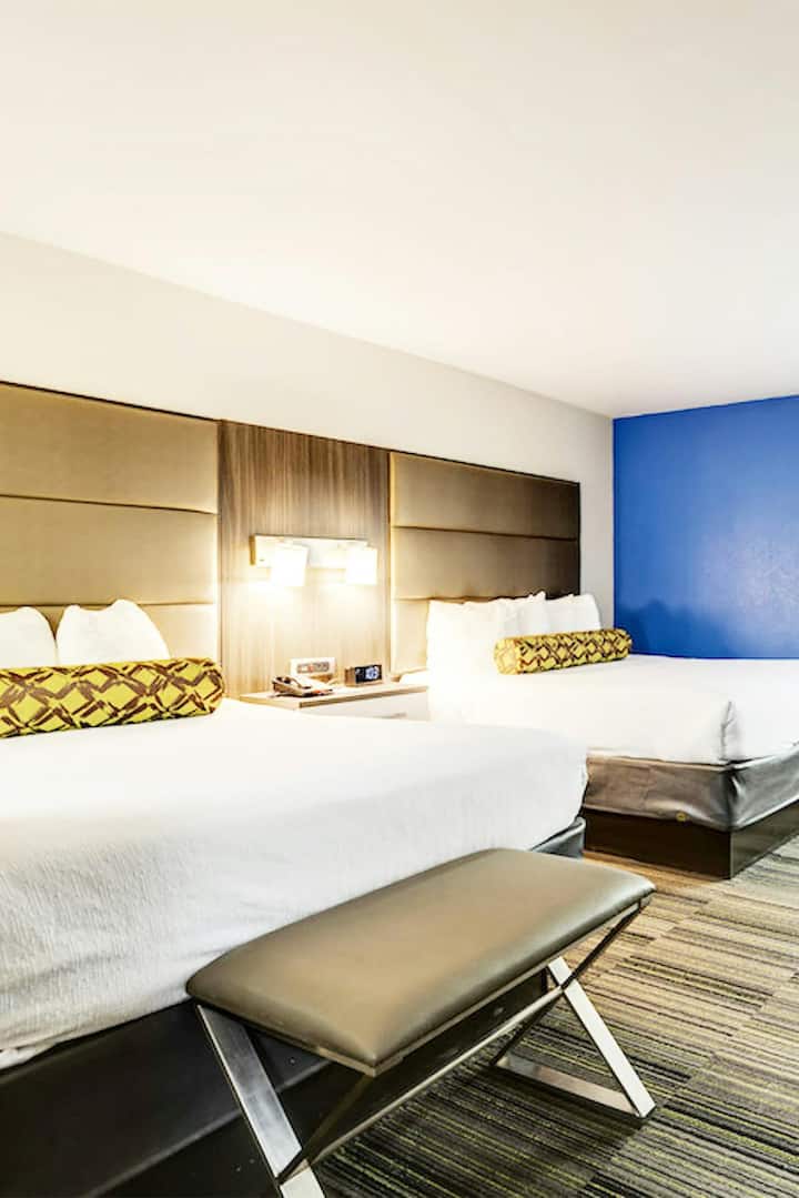 Spacious & Well-appointed With The Essentials - Nashville, TN