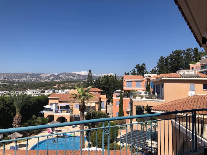 Spacious 3 Bed Villa With Fab Sea Views And Pool - パフォス