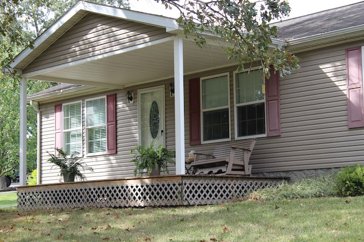 Oak Ridge Retreat - Pennyrile Forest State Resort Park, Dawson Springs