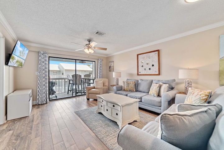 Bayview 70 W/dock & Boat Slip | Dog Friendly | Mbg - Orange Beach, AL