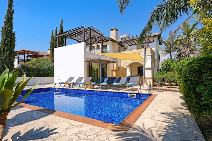 Villa Evia - Walking To Med Sea - Cyprus