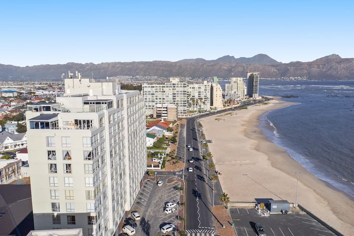 Odeon Towers 1102 - Somerset West