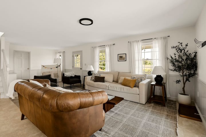 Orchard, Sheep, Game Room, Fire Pit, Kid's Toys - Honey Brook, PA