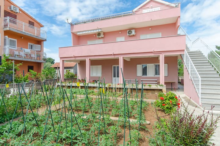 Appartement Sime (64901-a1) - Brodarica