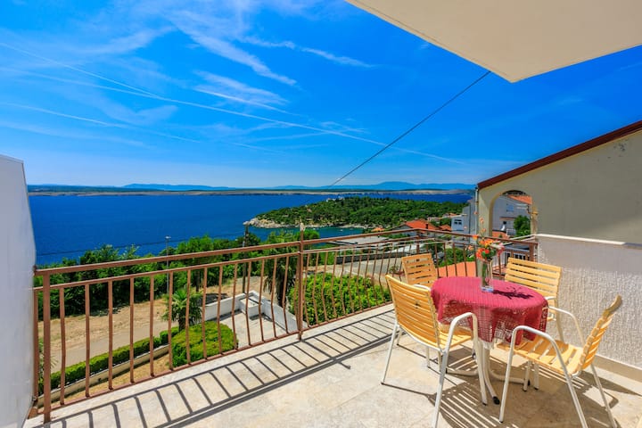 Appartement Rozaria (66691-a6) - Crikvenica