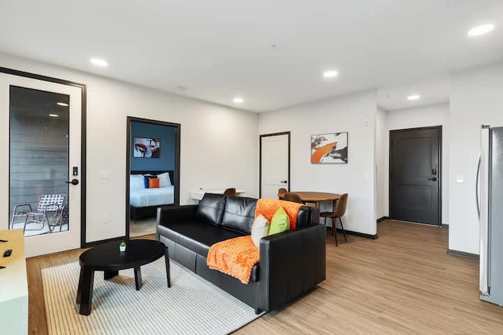 Cozysuites Mass With Parking, Lounge And Roof Deck - Indiana (State)