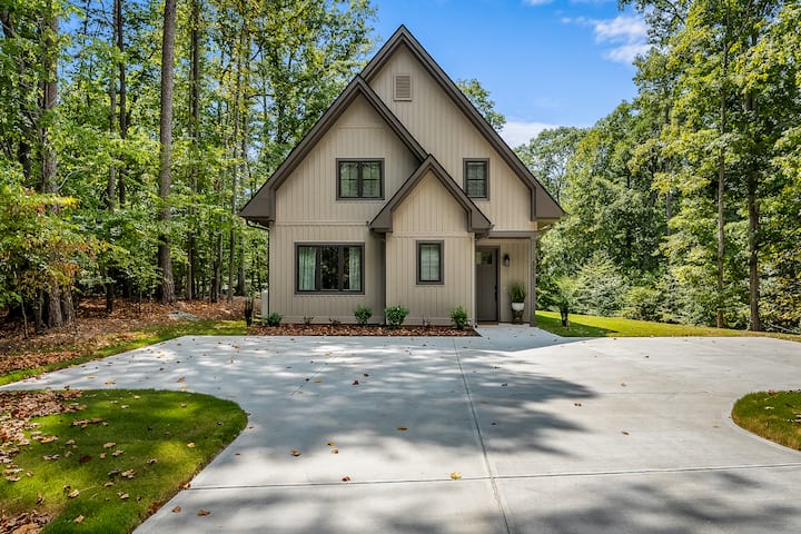 Clemson Cove - Beautiful New Construction On Outskirts Of Clemson! - Clemson